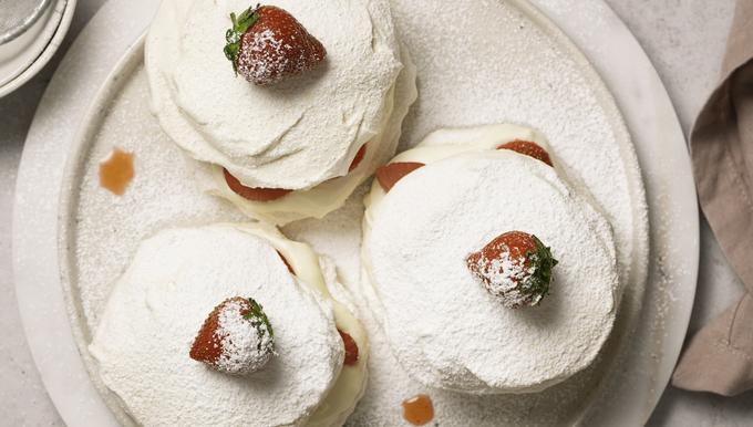 Petites meringues aux fruits rouges