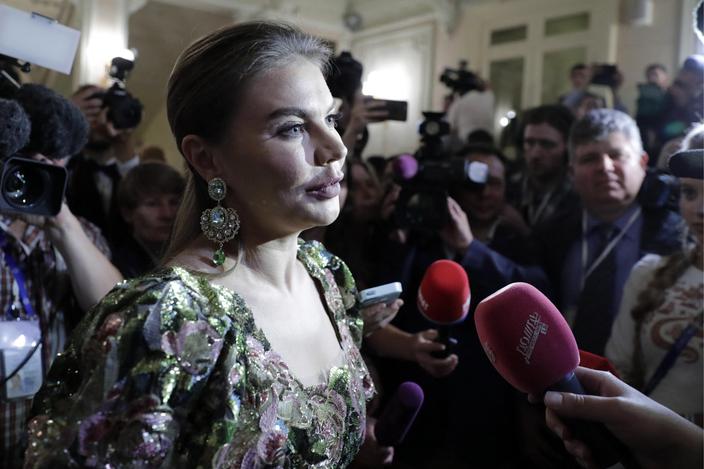 PHOTOS : L'évolution d'Alina Kabaeva, célèbre gymnaste et compagne de ...