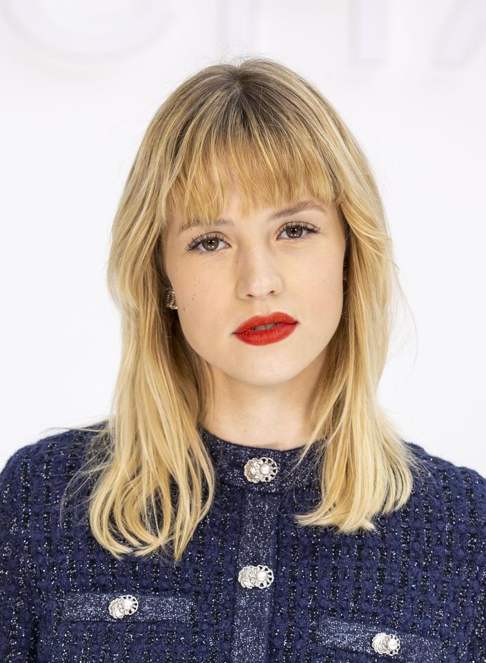 PHOTOS - Angèle : ses plus belles mises en beauté