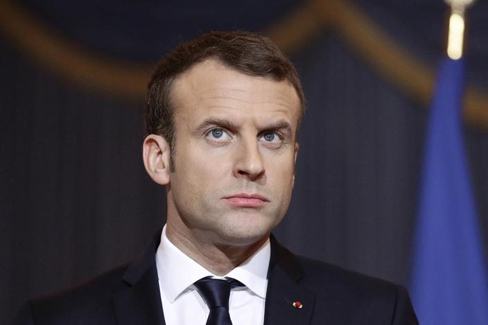 Emmanuel Macron a 48 ans : retour sur son évolution physique