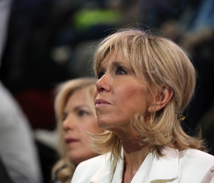 PHOTOS - L'évolution coiffure de Brigitte Macron de son premier jour à ...