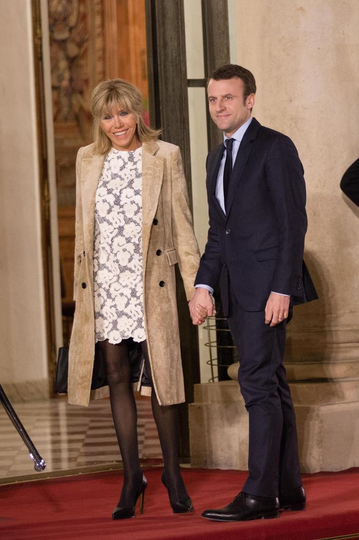 PHOTOS - L'évolution coiffure de Brigitte Macron de son premier jour à ...