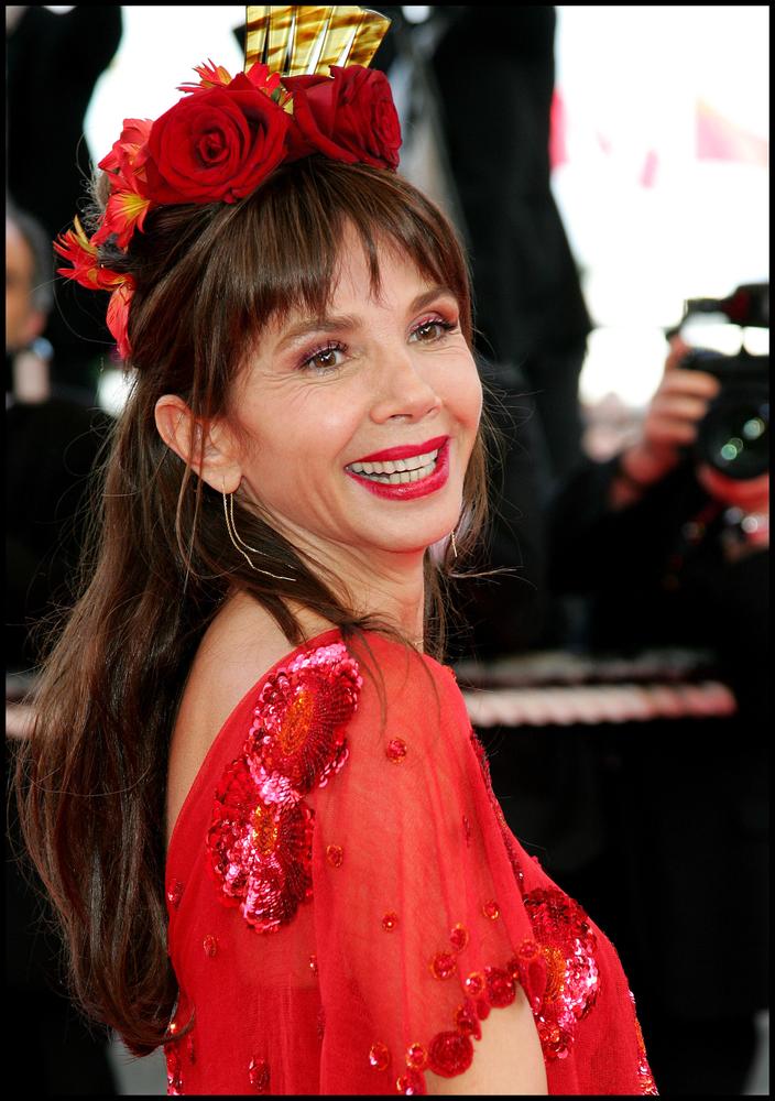 PHOTOS - Victoria Abril : découvrez son évolution physique