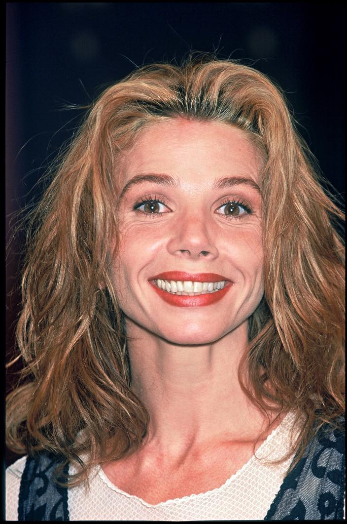 PHOTOS - Victoria Abril : découvrez son évolution physique