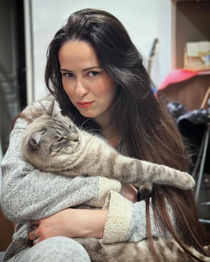 PHOTOS - Jordan Bardella : qui sont les femmes qui ont marqué la vie de ...
