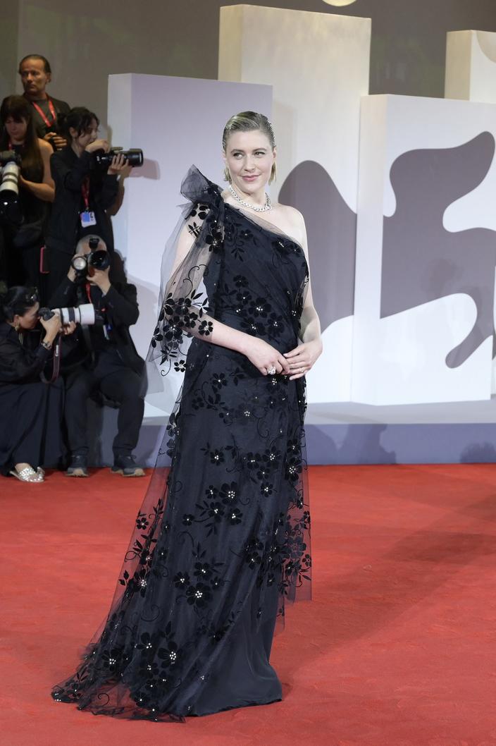 PHOTOS - Mostra de Venise 2025 : George et Amal Clooney, Emma Stone ...
