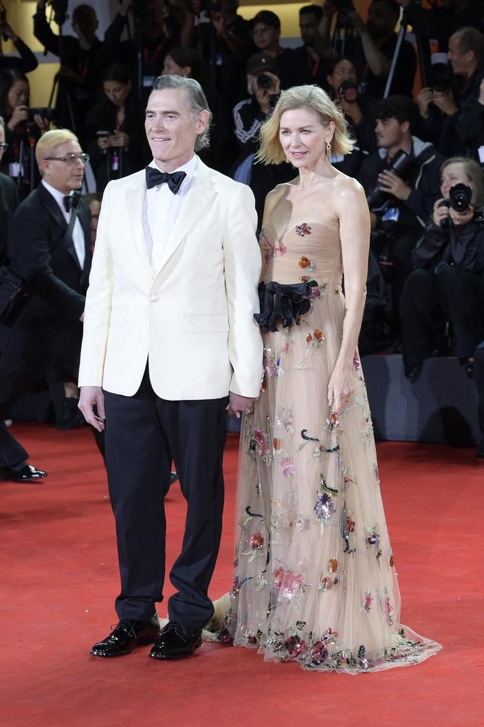 PHOTOS - Mostra de Venise 2025 : George et Amal Clooney, Emma Stone ...