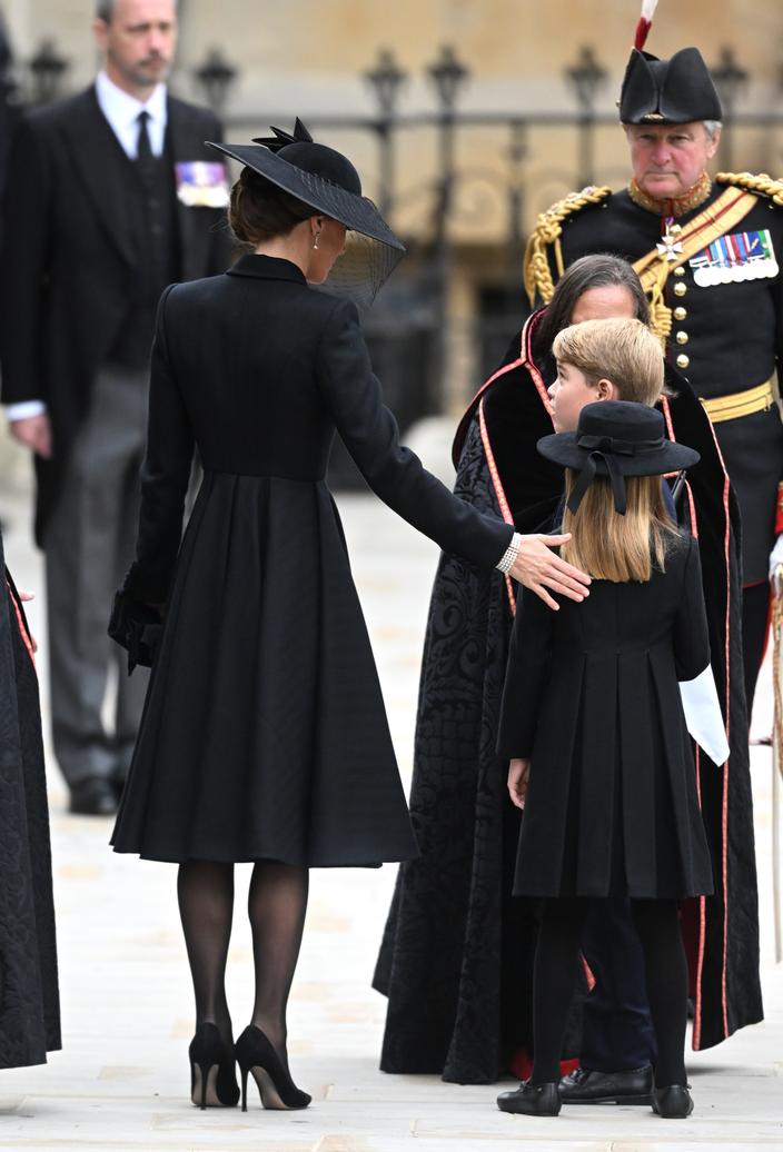 Kate Middleton plus majestueuse que jamais aux funérailles d'Elizabeth II