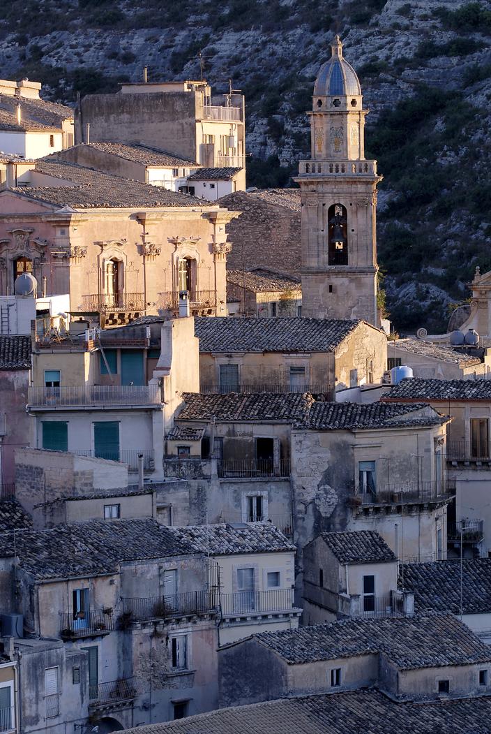 Plages, volcans, villes et villages baroques : les plus beaux sites à ...