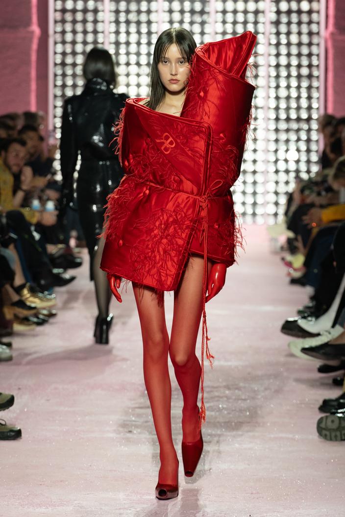 À Hyères, le créateur Dolev Elron décroche le grand prix du jury