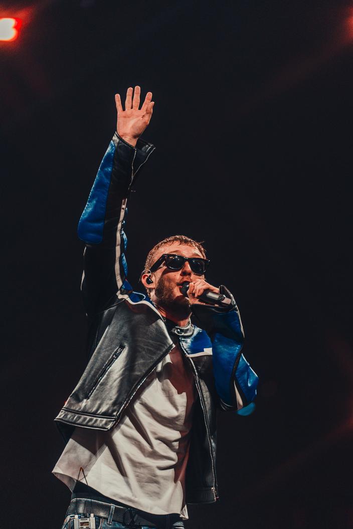 Le rappeur Vald conquiert Paris La Défense Arena et sort un nouvel album