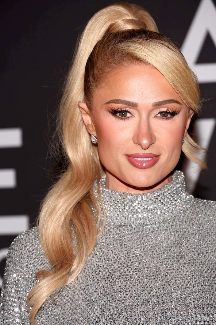 De la coiffure au maquillage : 5 astuces pour adopter la tendance ...