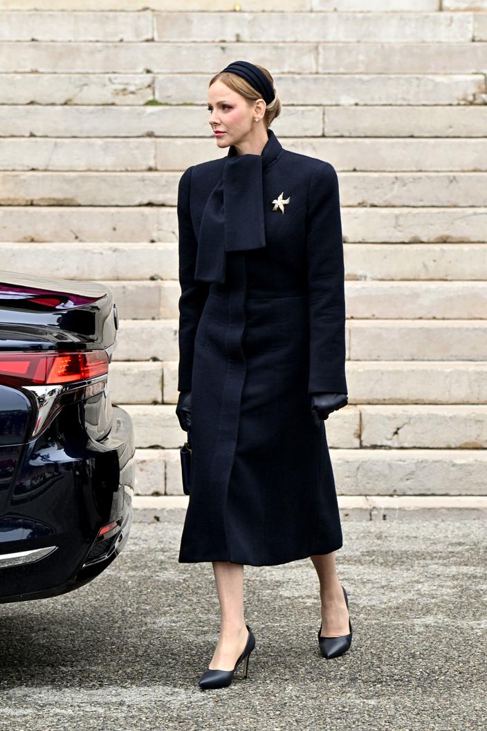 Charlene de Monaco affiche un look couture pour la Sainte-Dévote : sa ...