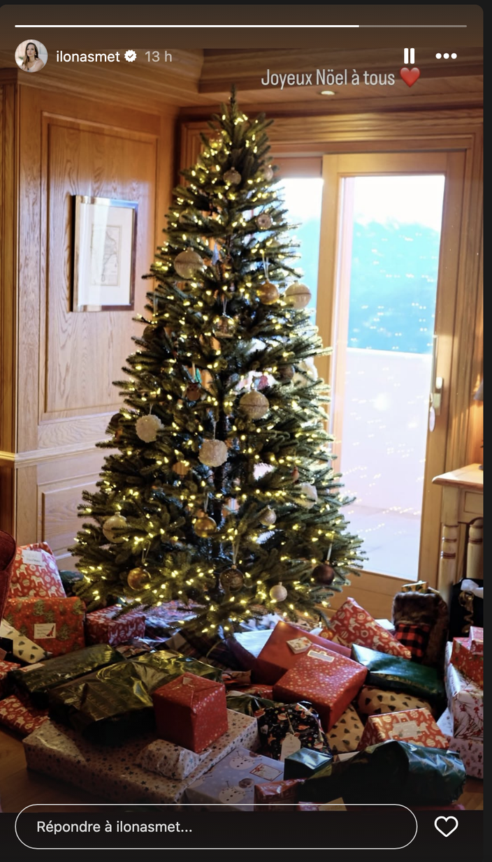 Ilona Smet : sapin géant et multitude de cadeaux, les coulisses de son ...