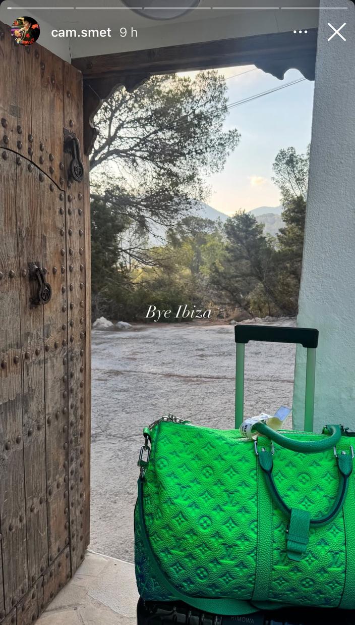 David Hallyday : son fils Cameron Smet en vacances en Espagne entre ...