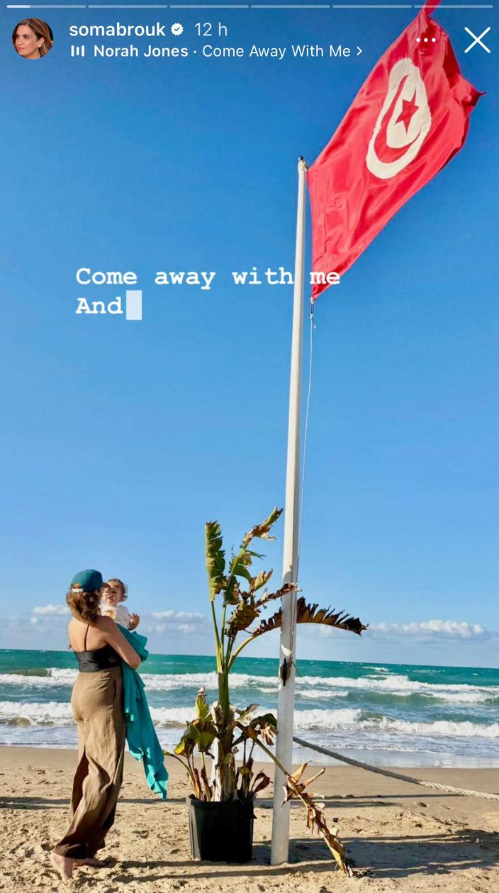 Sonia Mabrouk en Tunisie : plage, soleil… avec sa fille Soraya, elle ...