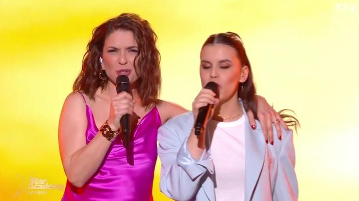 Lucie Bernardoni, sa fille Lily la rejoint sur la scène de la Star ...