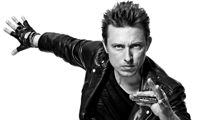 Après dix ans auprès de Johnny Hallyday, Greg Zlap est de retour avec ...