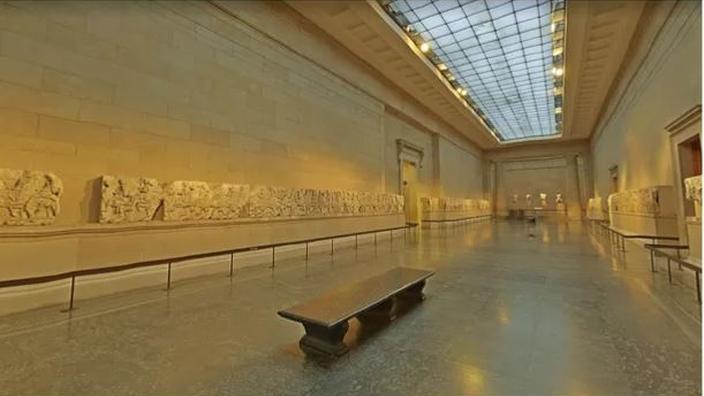 Boris Johnson réaffirme que les marbres du Parthénon appartiennent au British Museum