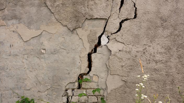 Fissure Dans Mur Exterieur