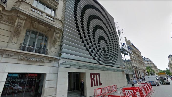 22 Rue Bayard Paris
