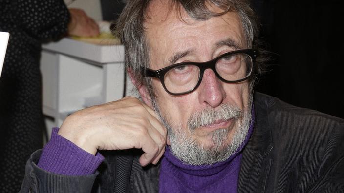 Patrick Rambaud quitte l'académie Goncourt pour des raisons de santé