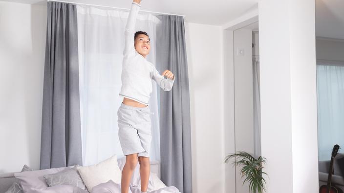 Hauteur sous plafond standard : quelles sont les règles