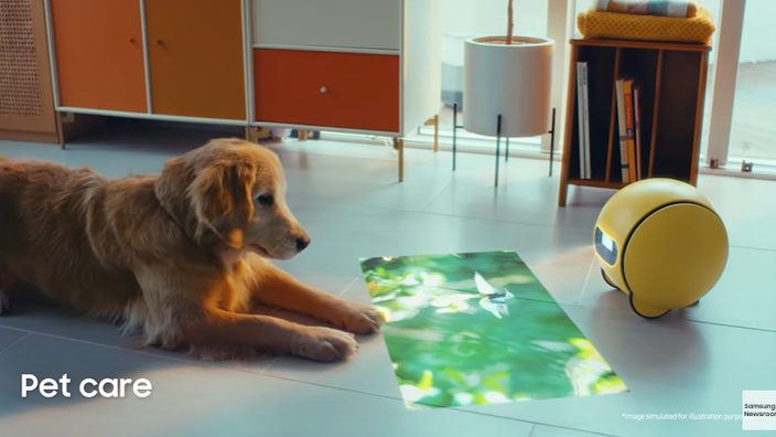 CES 2024 : Samsung (re)lance son robot Ballie et fait tapis sur l’IA