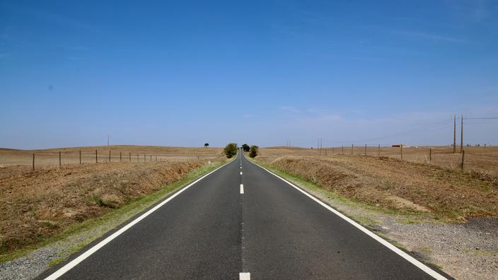 Road trip sur la mythique N2, la «Route 66» du Portugal