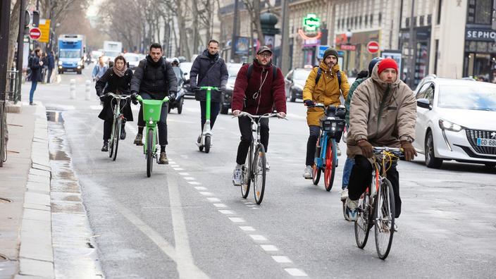 Rupture de stock et liste d’attente... Les Français continuent de se ...