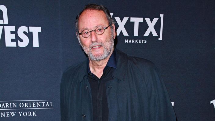 Jean Reno publie son premier roman Emma, le 16 mai