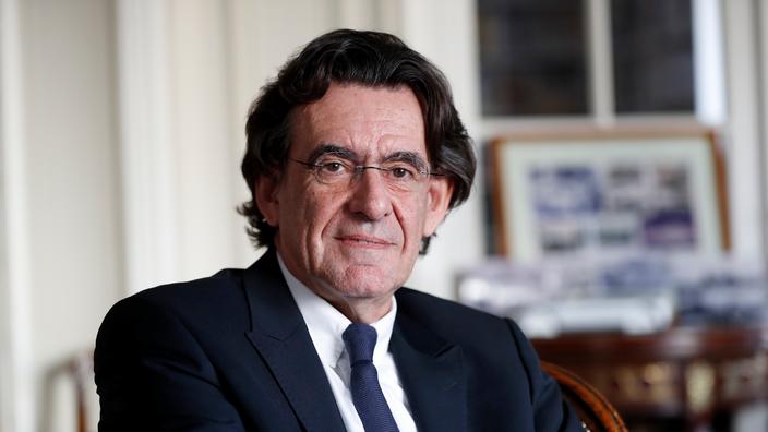 Luc Ferry: «L’IA va-t-elle (vraiment) nous rendre immortels?»