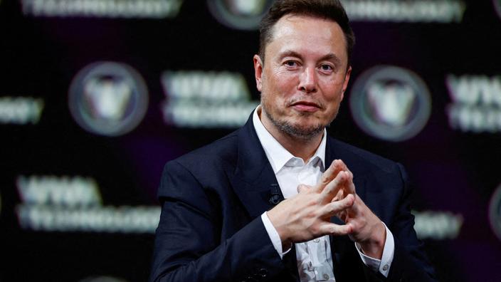 Le Vaisseau Spatial Starship De Spacex Réussit Pour La Première Fois à