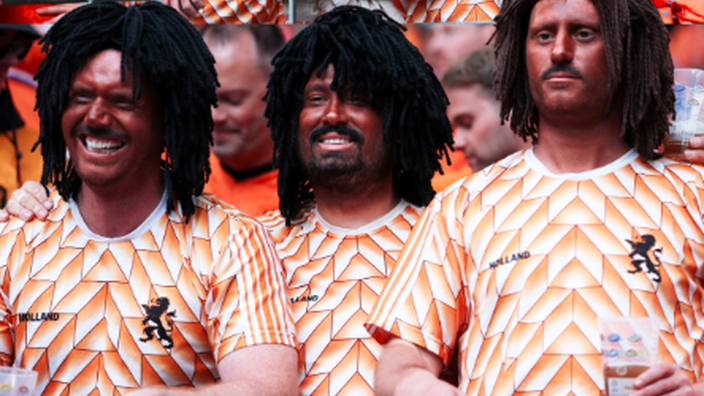 Euro 2024: déguisés en Ruud Gullit, certains supporters des Pays-Bas ...