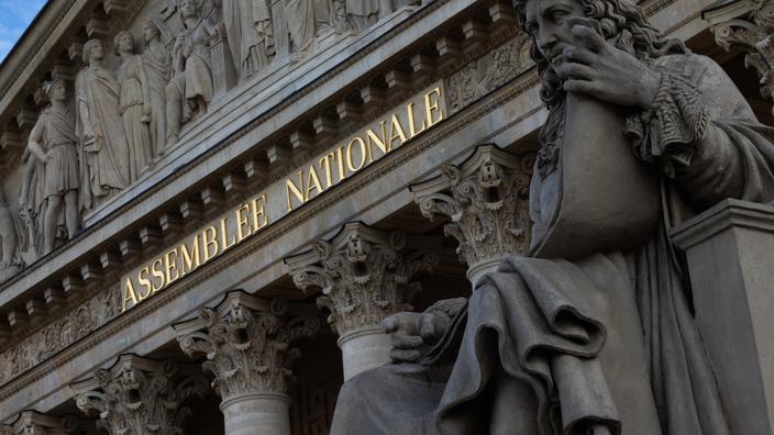 Dépression Kirk : une partie de l’Assemblée inondée, les pompiers font ...