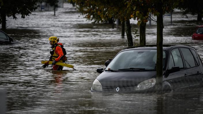 Crues et inondations : les images impressionnantes de la montée des ...