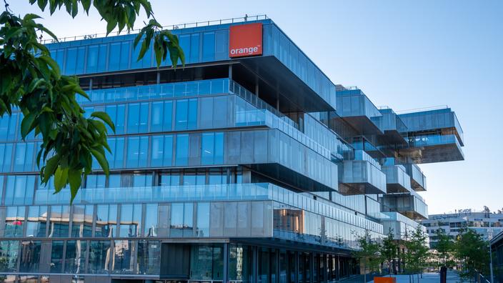 Orange muscle ses ambitions dans l’IA et lance sa propre solution à ...