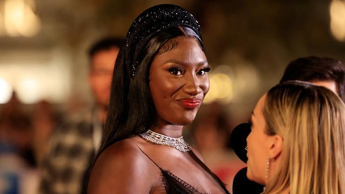 Le clip du tube Djadja d’Aya Nakamura dépasse le milliard de vues sur ...