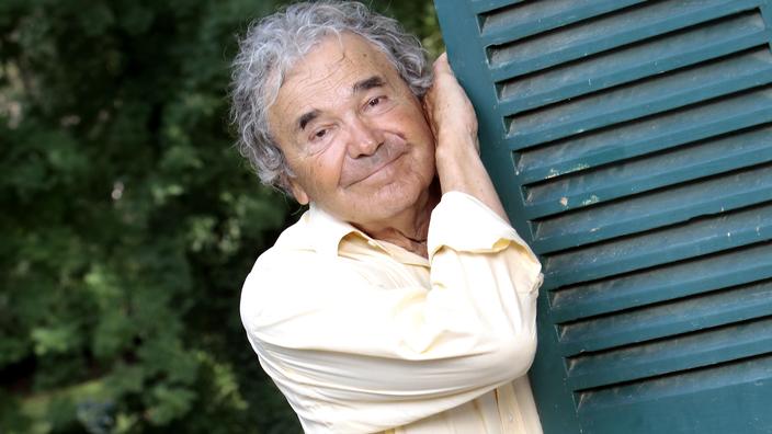 DÉVOILEMENT : Le superbe havre de paix de Pierre Perret dans la Marne ...