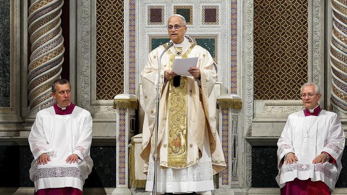 Le pape Léon XIV a pris possession de sa chaire d'évêque de Rome en la ...
