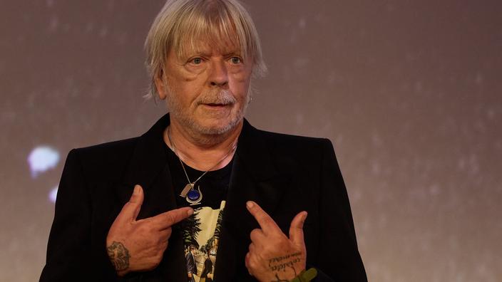 Pour célébrer ses 50 ans de carrière, Renaud sort le live de son concert historique à la Cigale