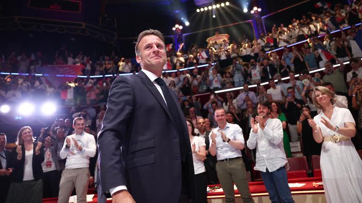 Emmanuel Macron retrouve son pouvoir de dissolution et tente d’éviter ...