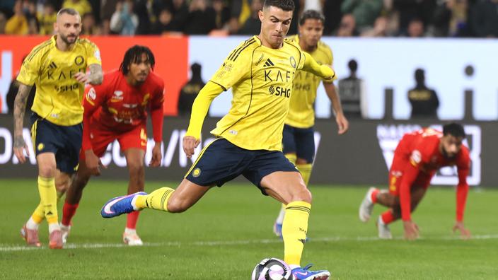 Foot : 25e année consécutive à marquer, découvrez en vidéo le premier ...