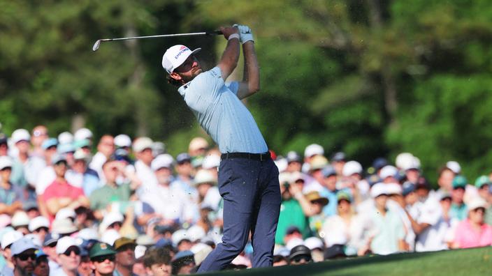 Masters 2026 : Young coleader, McIlroy cale dans l’Amen corner