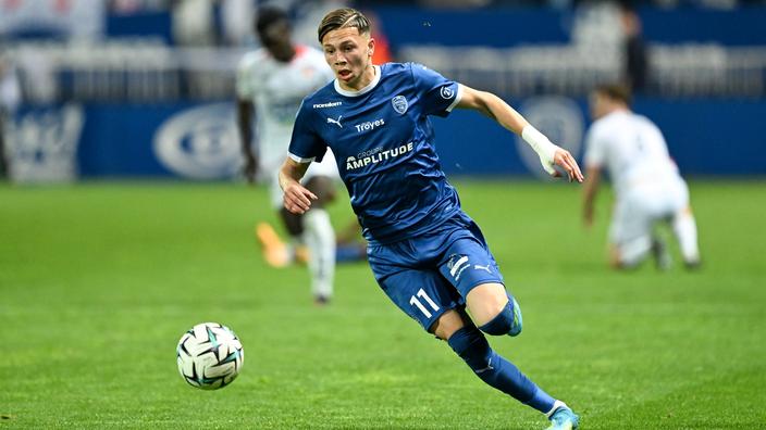 Mercato : Manchester City pose 25 millions d’euros sur un espoir de ...