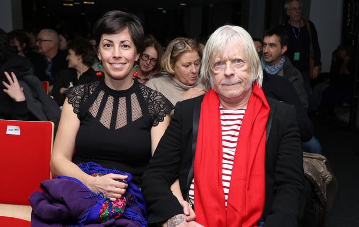 Renaud et sa femme Cerise de 29 ans sa cadette, bientôt un an de mariage : retour sur une ...