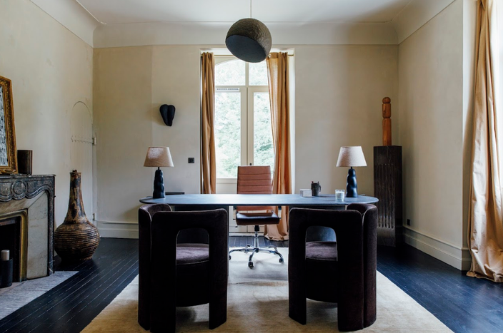 Cachée dans les Landes, une demeure classée devenue refuge chic et ...