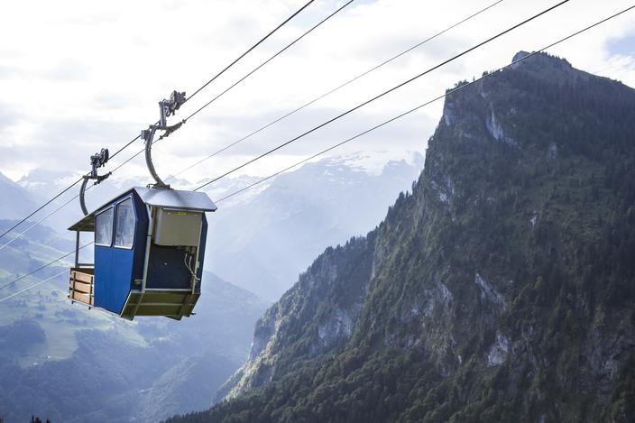 10 téléphériques insolites en Suisse