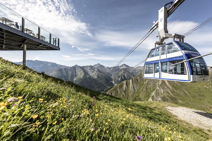 10 téléphériques insolites en Suisse