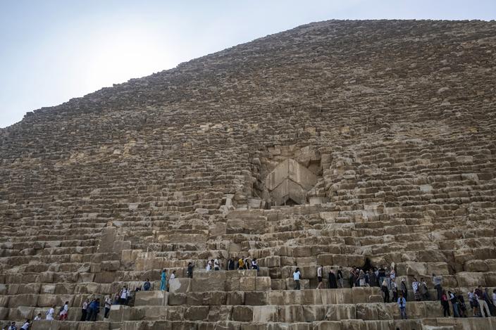 Pyramide de Khéops: extraordinaire découverte d'un couloir, caché ...
